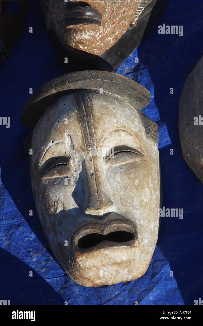 Cameroon Carved mask Stock Photo - Alamy