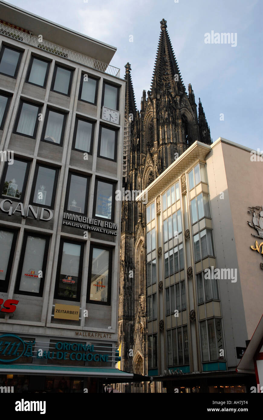 Modern shop buildings with Cologne Cathedral behind them Stock Photo ...