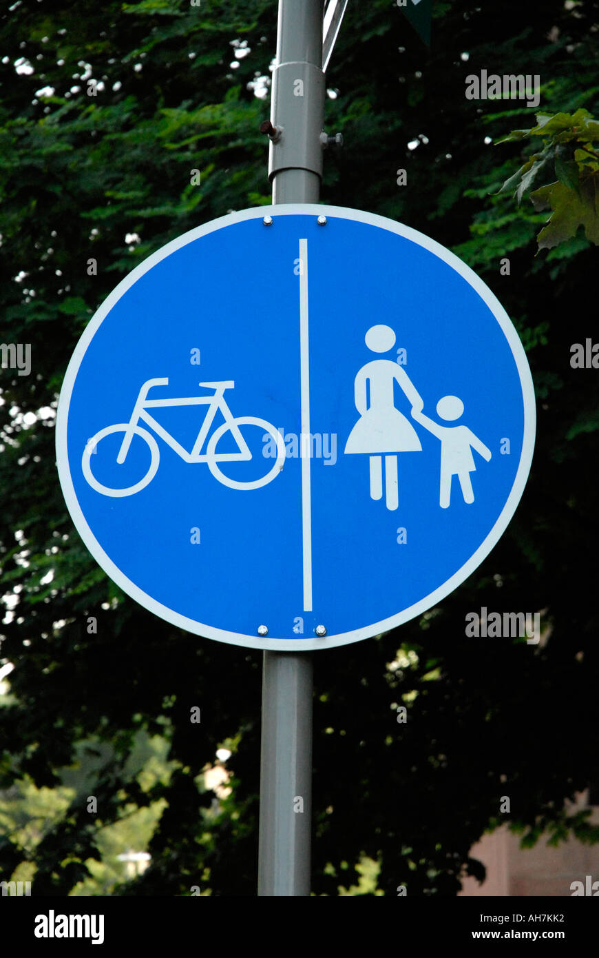 Sign indicating pedestrian and cycle route, Germany Stock Photo - Alamy