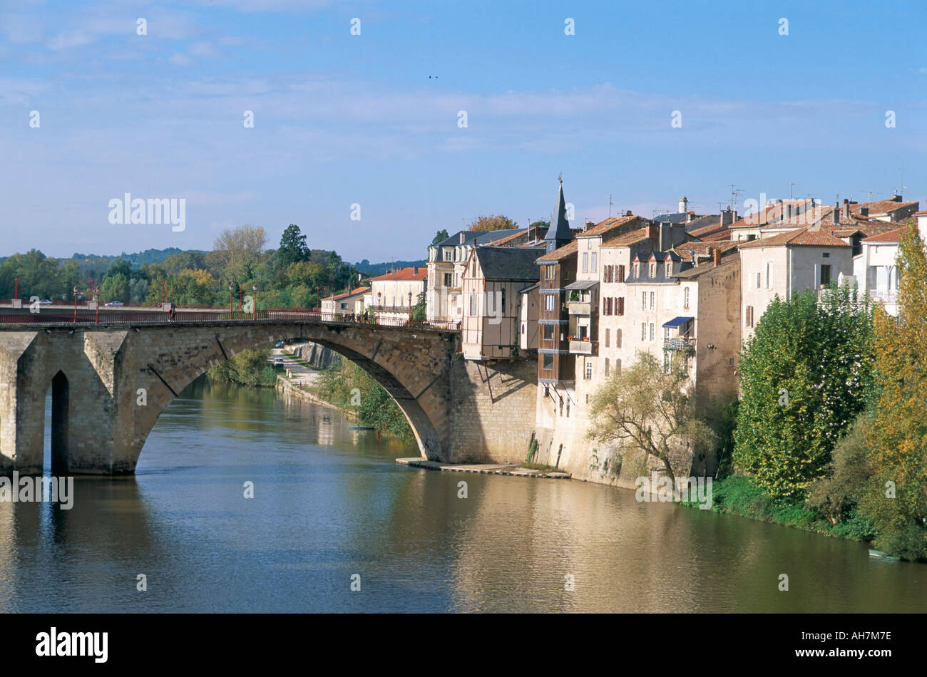 The Old Bridge Villeneuve sur Lot Lot et Garonne Aquitaine France ...