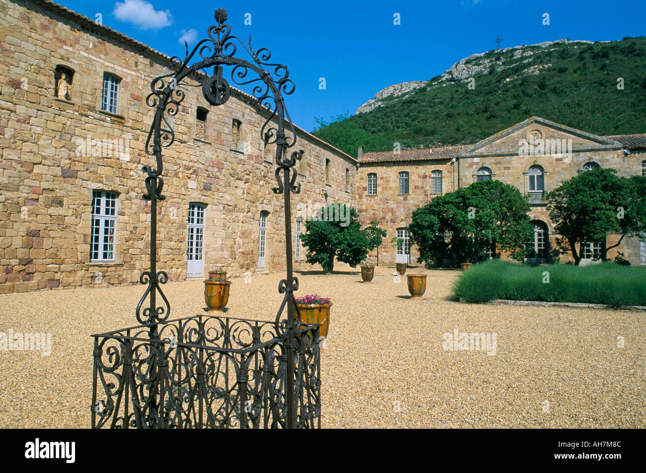 Louis xiv court hi-res stock photography and images - Alamy