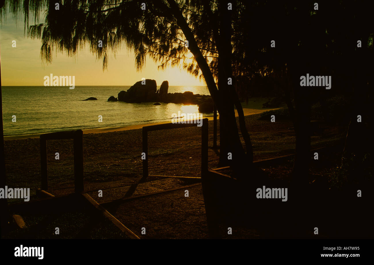 Horseshoe bay bowen hi-res stock photography and images - Alamy