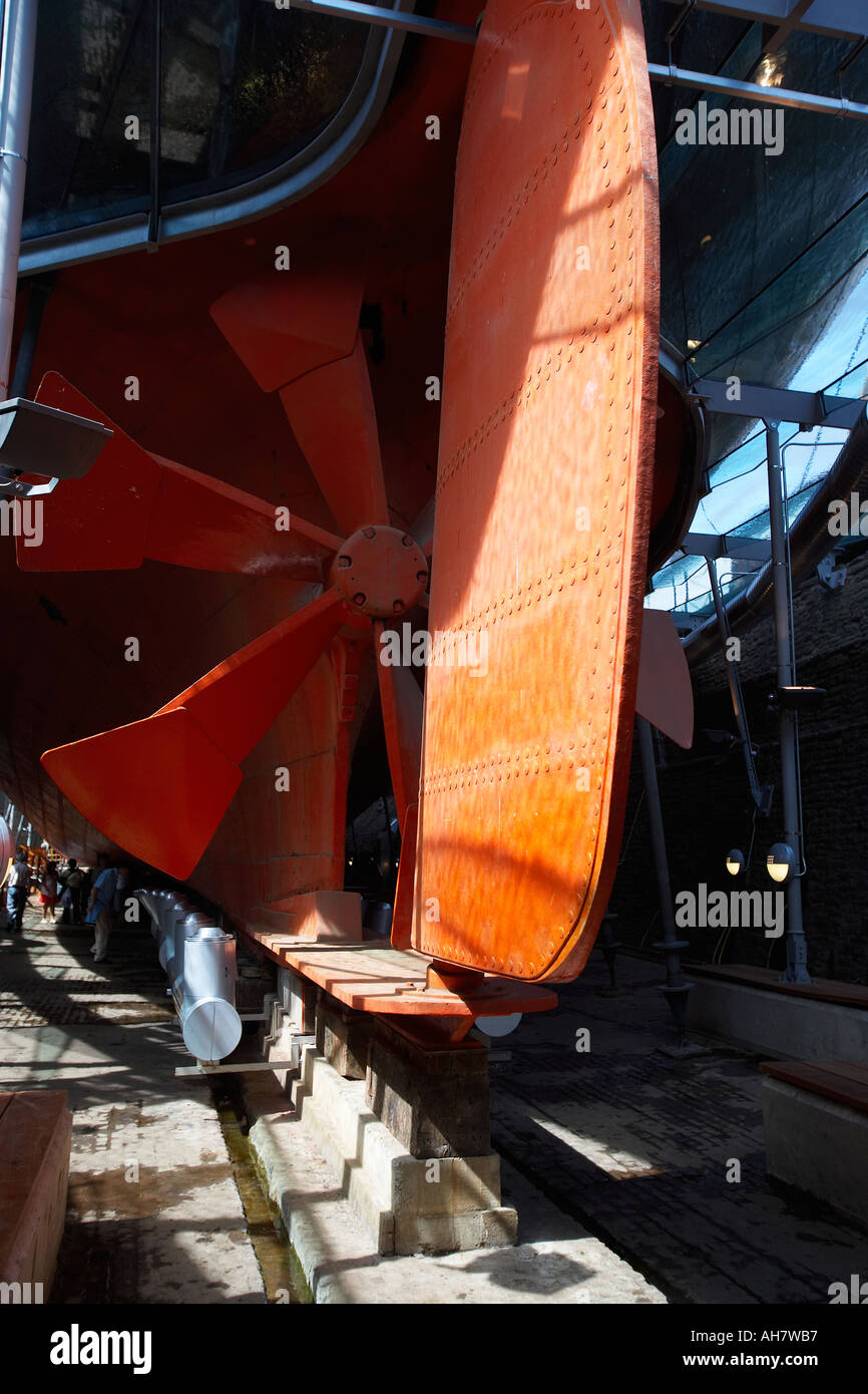 SS Great Britain Propeller and Hull Bristol Docks, Bristol, Avon ...