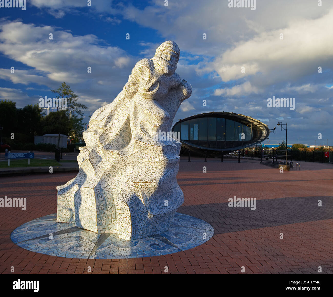 Mosaic Sculpture of Captain Scott next to the Exhibition Centre in ...