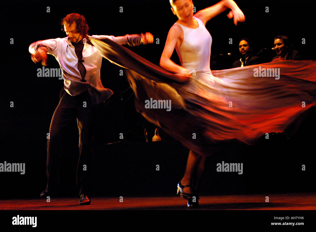 Flamenco dancer Sara Baras Stock Photo - Alamy
