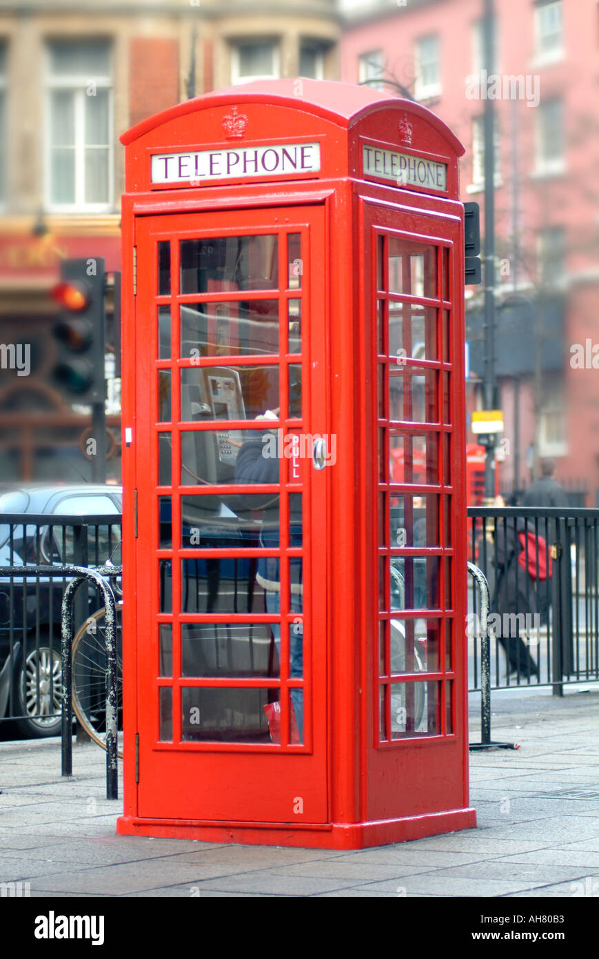 Old phone booths england hi-res stock photography and images - Alamy