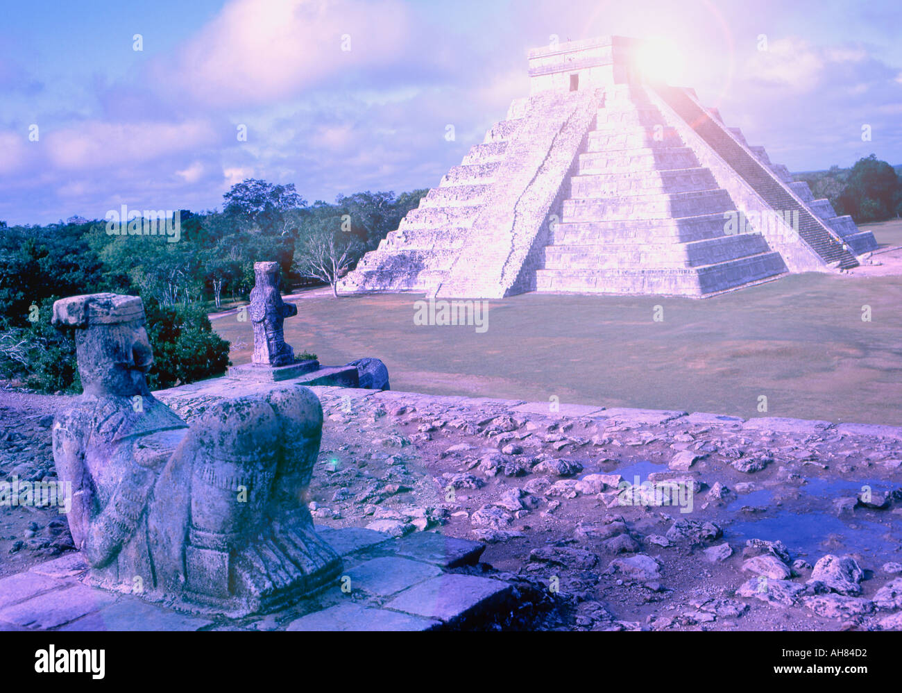 Mexico. Chichen Itza. The Castle aka Kukulcans Pyramid. Chac Mool ...