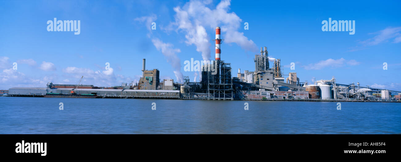 Union Camp Paper Mill Savannah River Georgia Stock Photo - Alamy
