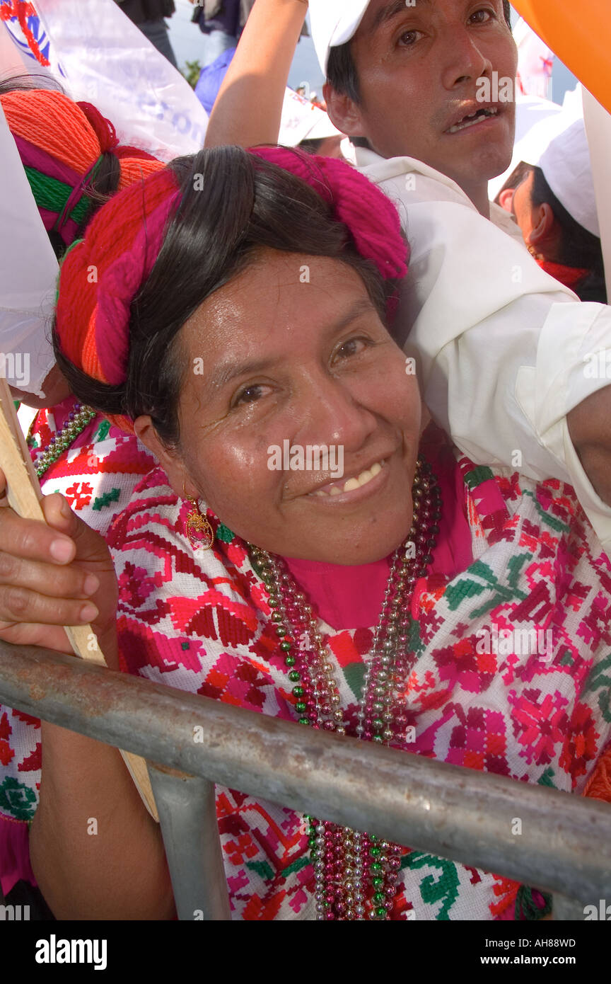 Indian women group meeting rural hi-res stock photography and images ...