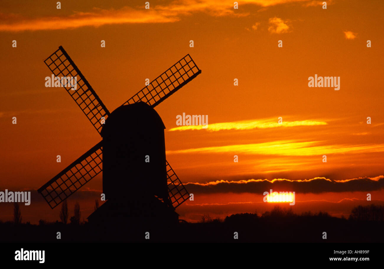 Pitstone Windmill - Buckinghamshire Stock Photo - Alamy