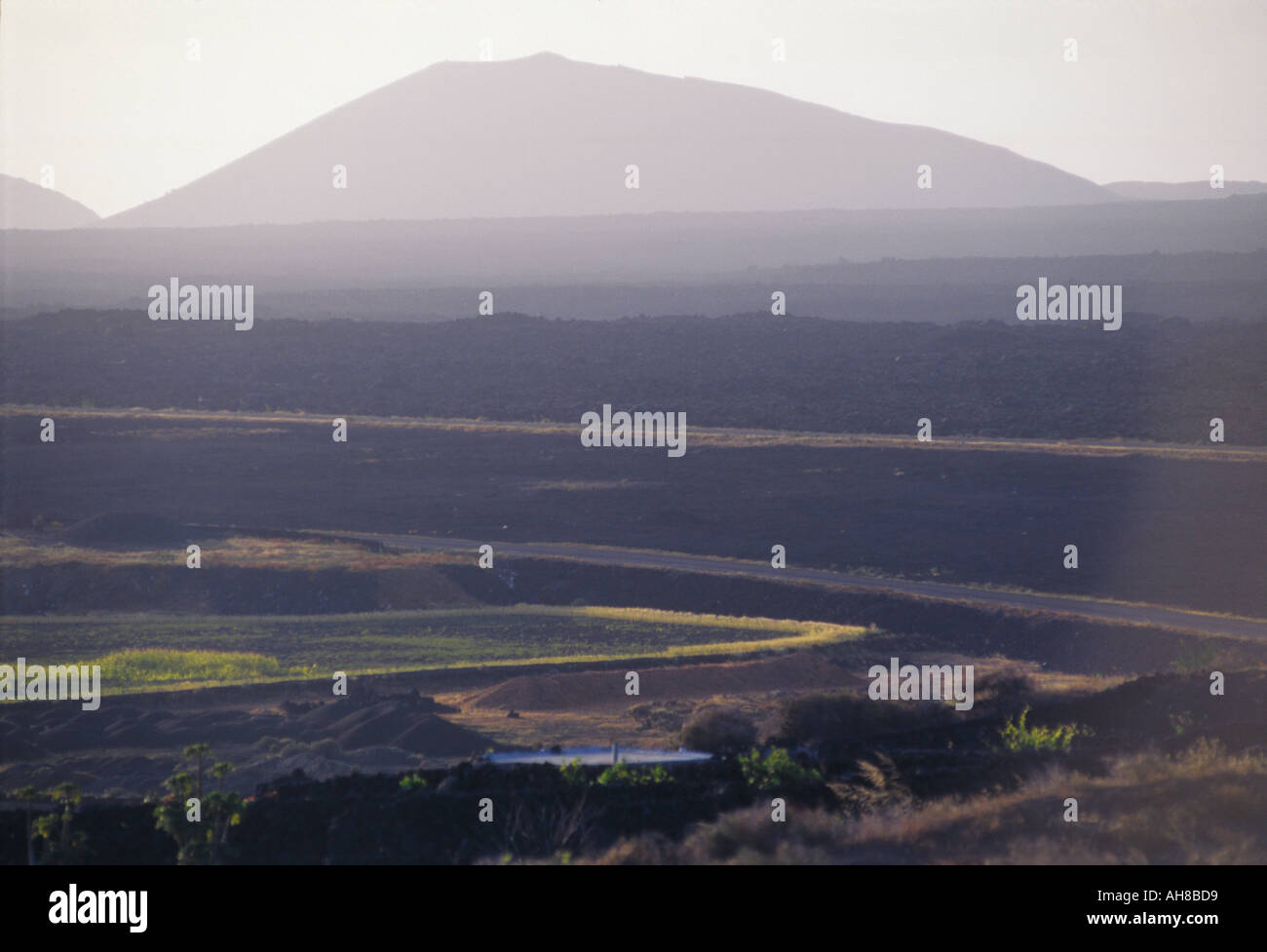 Vocano eruption hi-res stock photography and images - Alamy
