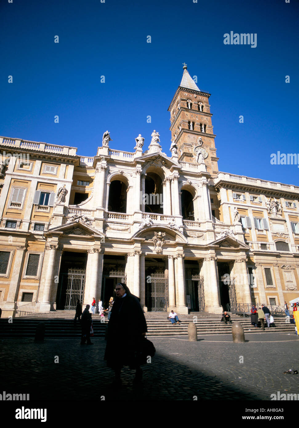 Maria s hi-res stock photography and images - Alamy