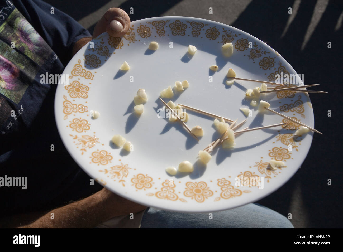 Garlic sample hi-res stock photography and images - Alamy