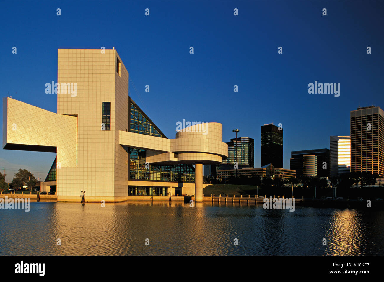 Cleveland city hall hi-res stock photography and images - Alamy