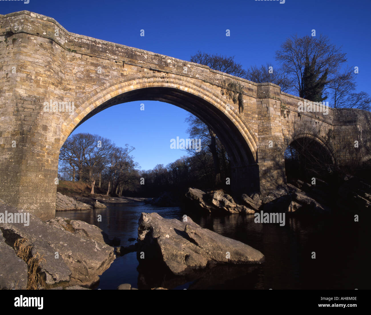 Kirkby lonsdale devils bridge hi-res stock photography and images - Alamy