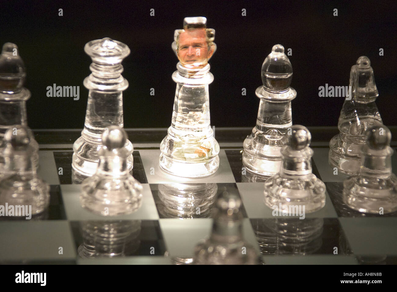 Chess set with president g w b hi-res stock photography and images - Alamy