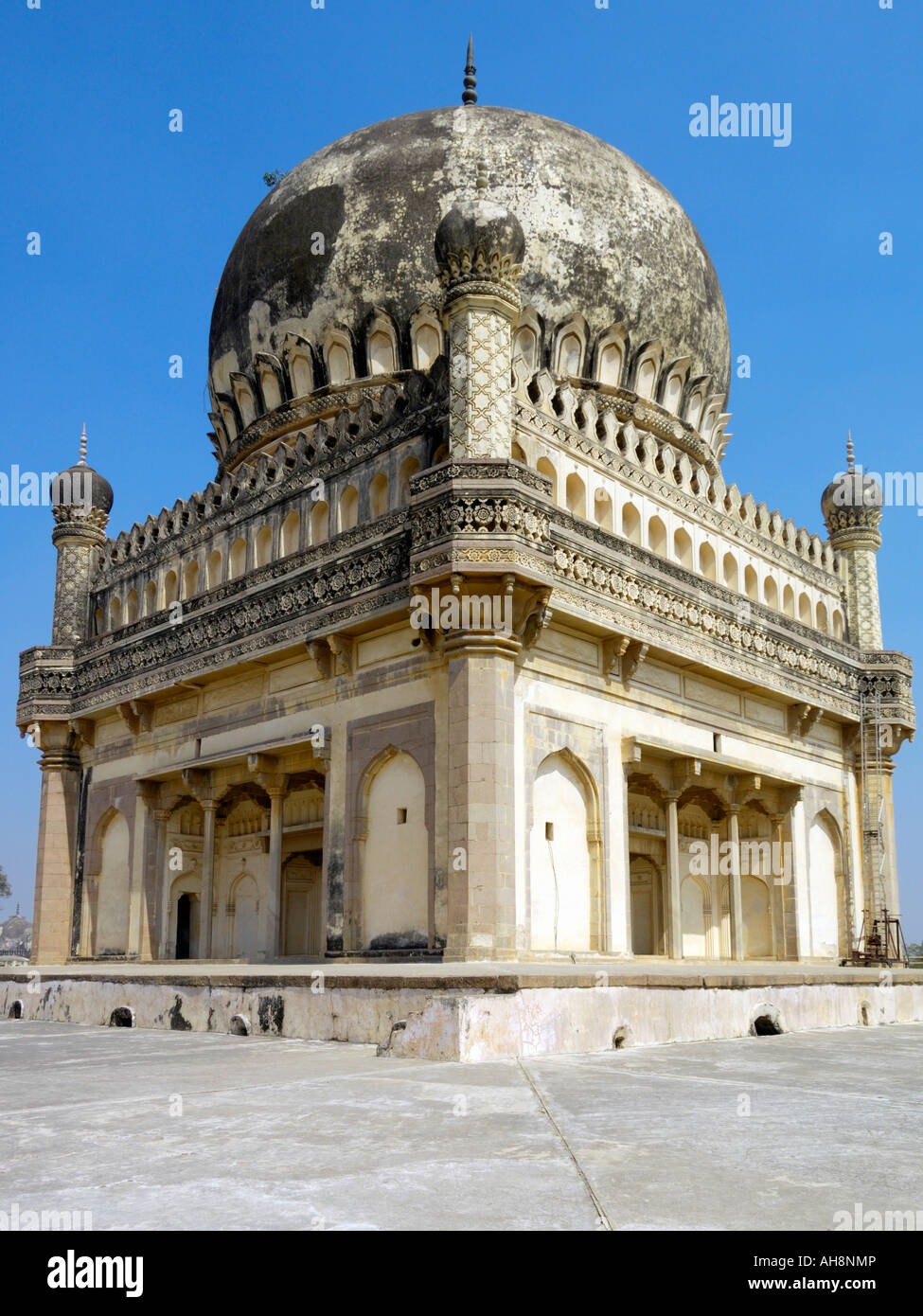 Mohammad Quli Qutub Shah tomb Hyderabad Andhra Pradesh India Stock ...