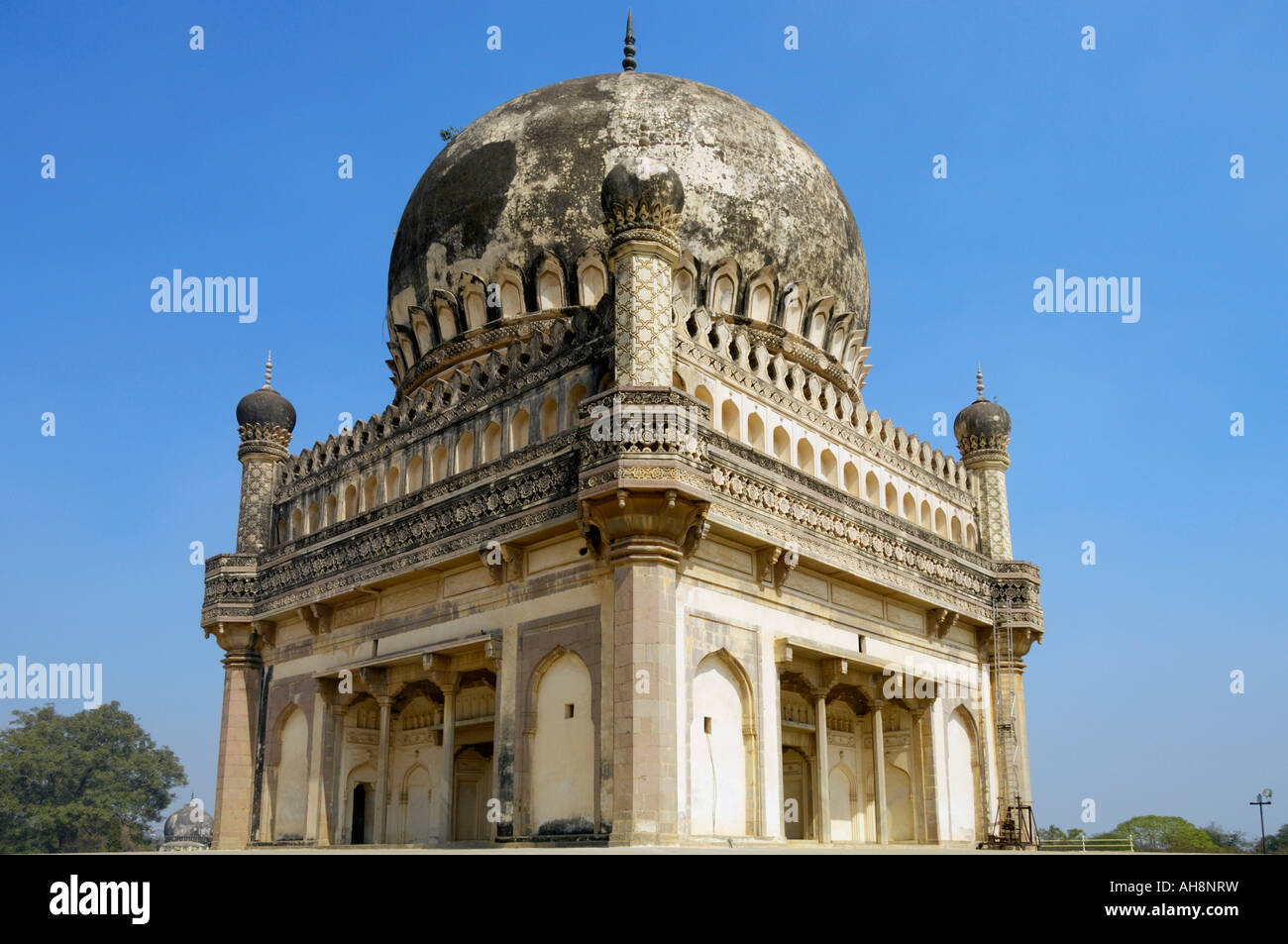 Mohammad Quli Qutub Shah tomb Hyderabad Andhra Pradesh India Stock ...