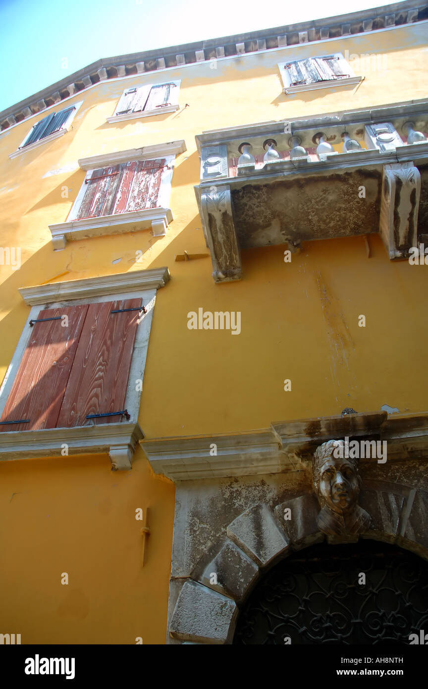 Petrarch hi-res stock photography and images - Alamy