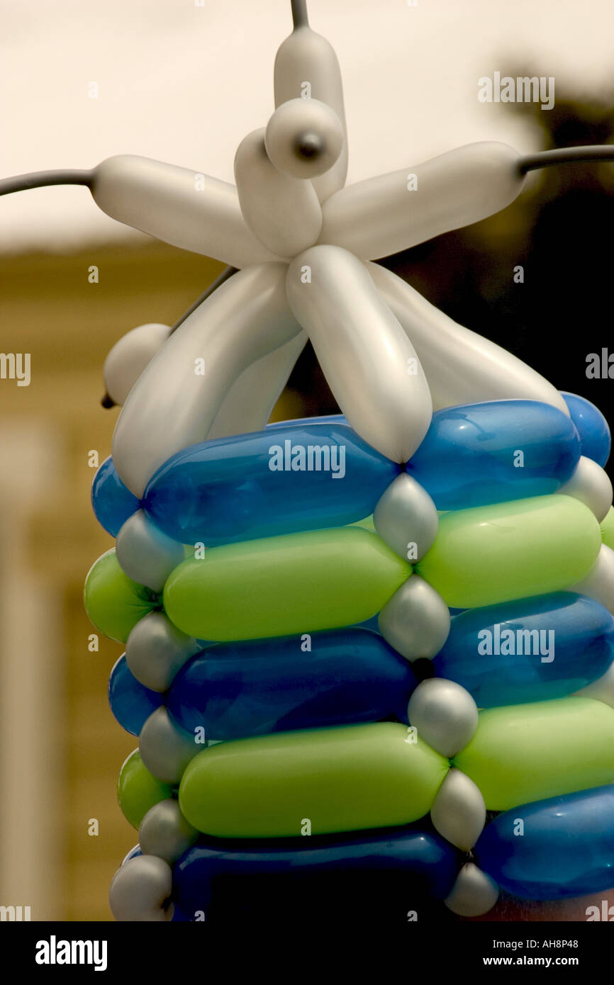 Balloon twist hat hi-res stock photography and images - Alamy