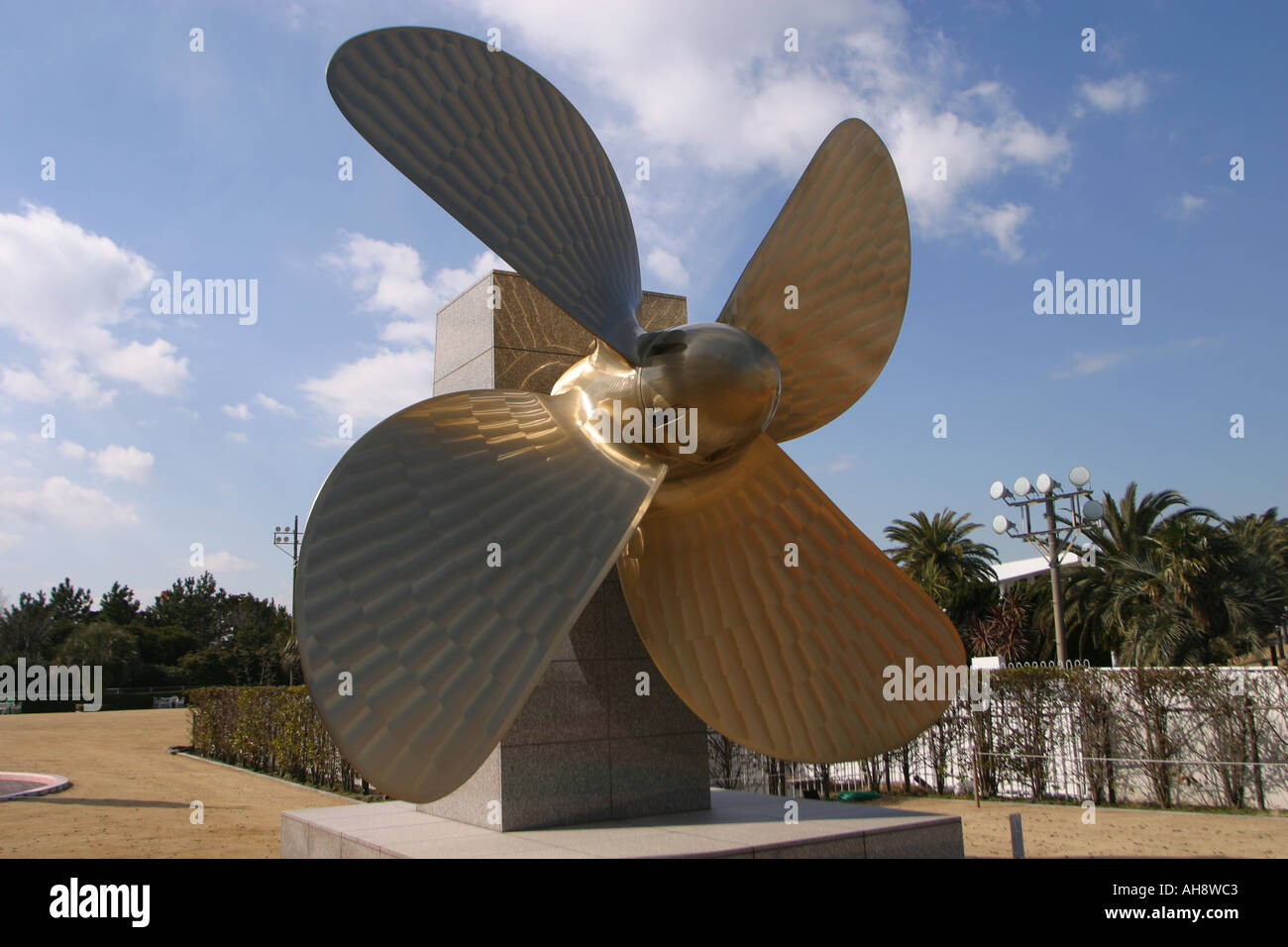 Ship s propeller infront of Maritime museum Tokyo Stock Photo - Alamy
