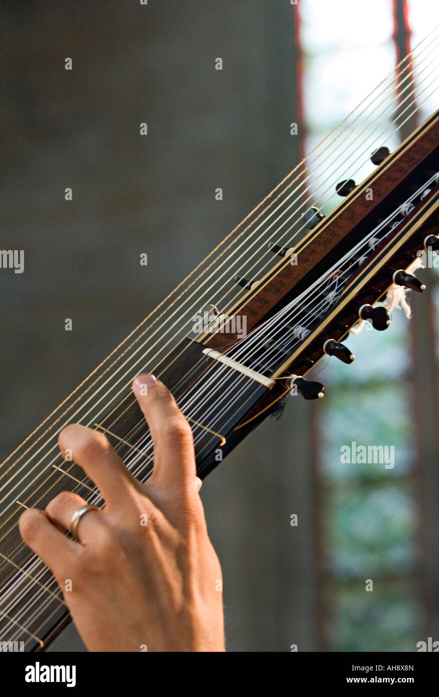 Playing the theorbo Stock Photo - Alamy