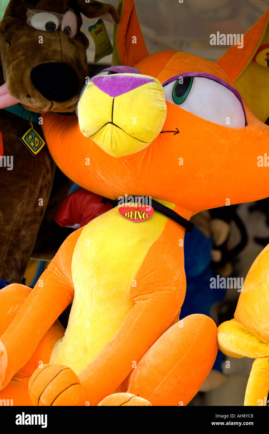 Winning prizes amusement park hi-res stock photography and images - Alamy