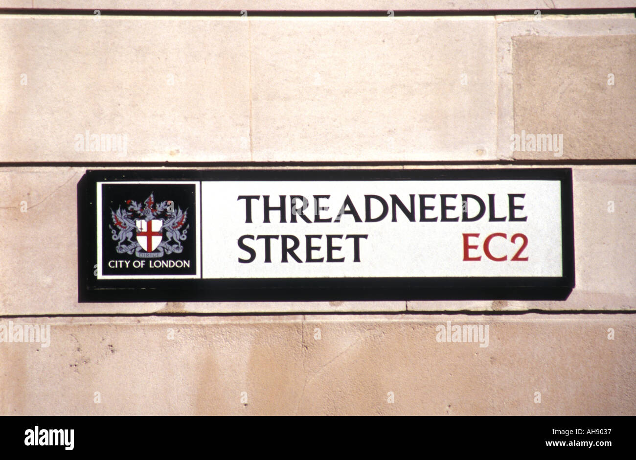 Bank england threadneedle street london hi-res stock photography and ...