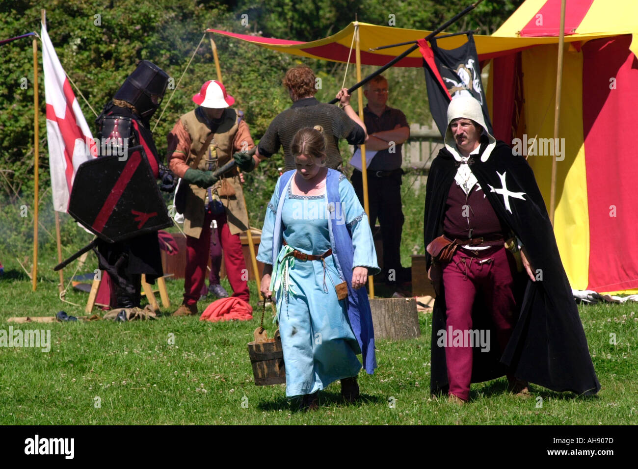 Medieval welsh women hi-res stock photography and images - Alamy