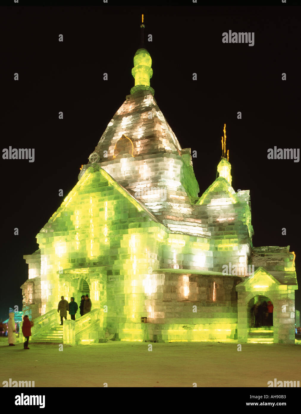 House of ice Stock Photo - Alamy