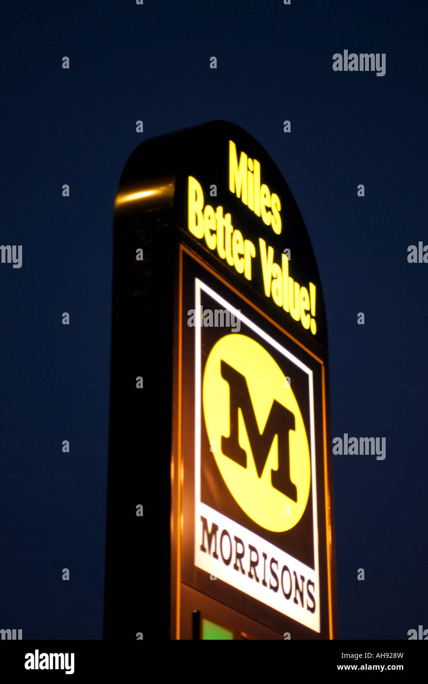 Morrisons petrol price sign hi-res stock photography and images - Alamy