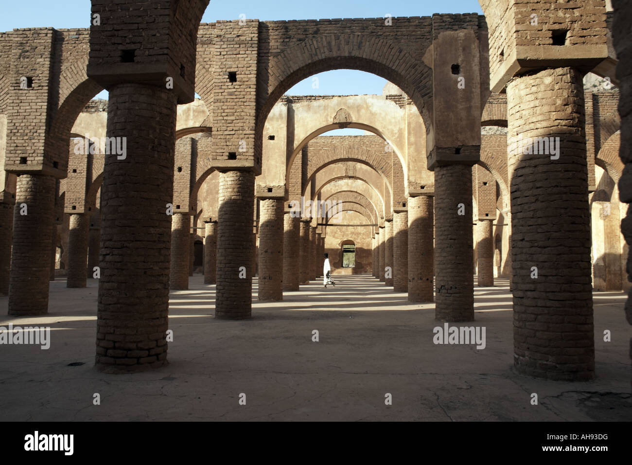 Kassala mosque hi-res stock photography and images - Alamy