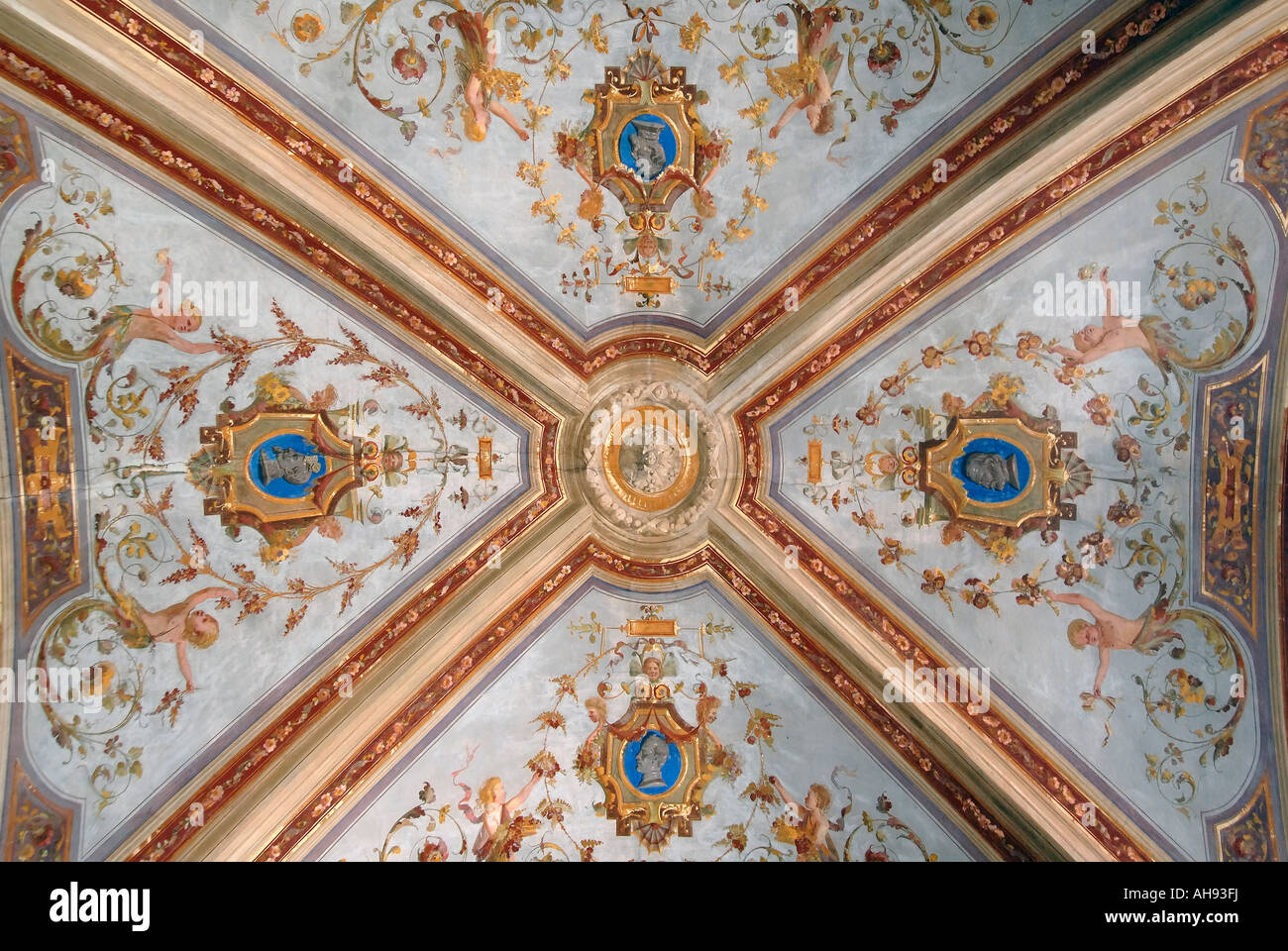 Portico, Bologna, Italy Stock Photo - Alamy