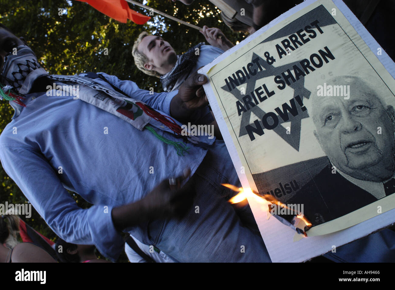 Ariel sharon hi-res stock photography and images - Alamy