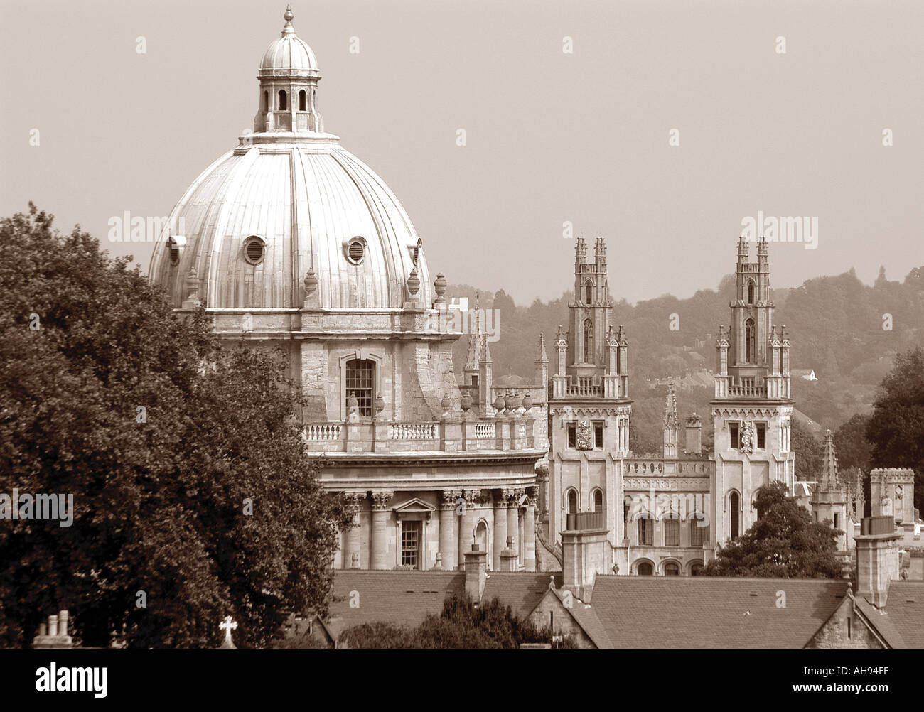 Reading room skyline hi-res stock photography and images - Alamy