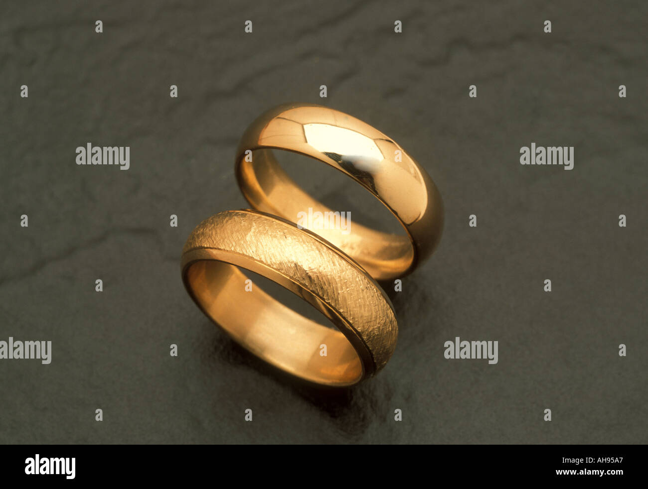 Jewelry and craftsmanship Gold Stock Photo - Alamy