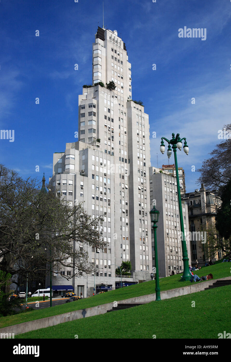 Cavanagh hi-res stock photography and images - Alamy