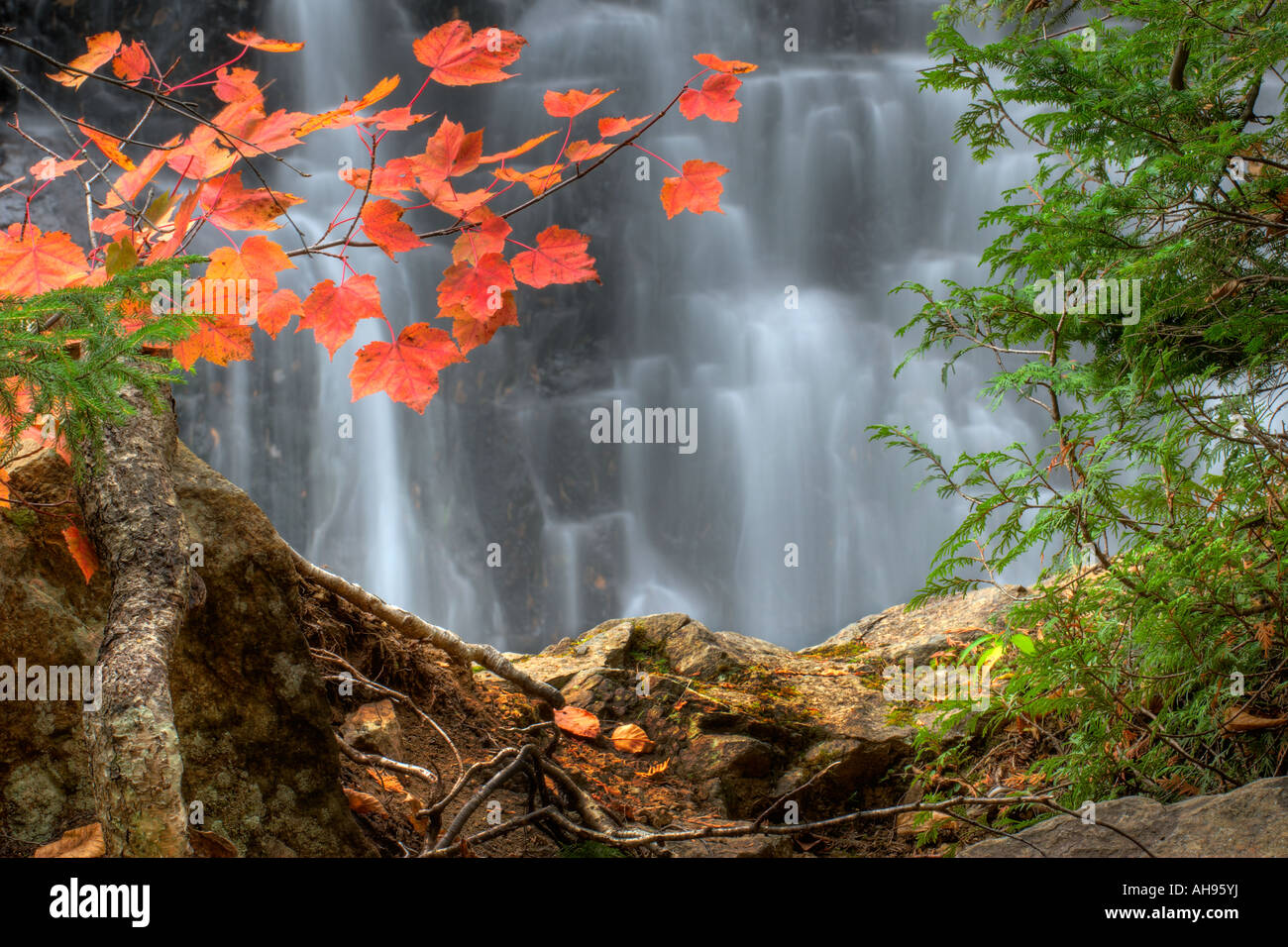 Mont cascade quebec hi-res stock photography and images - Alamy