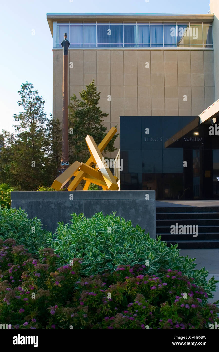 ILLINOIS Springfield Exterior of Illinois State Museum sculpture near ...