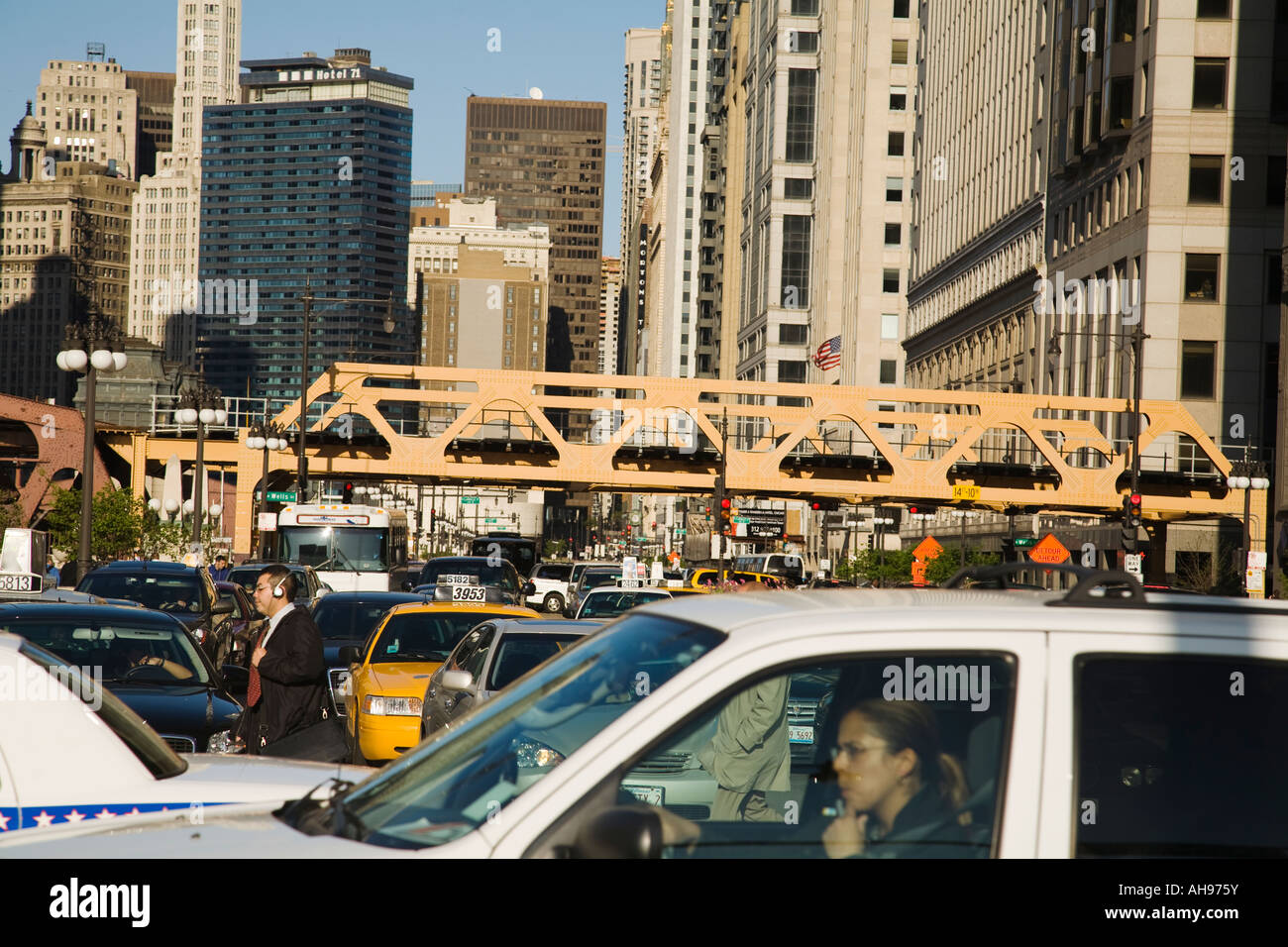 Chicago female bus driver hi-res stock photography and images - Alamy