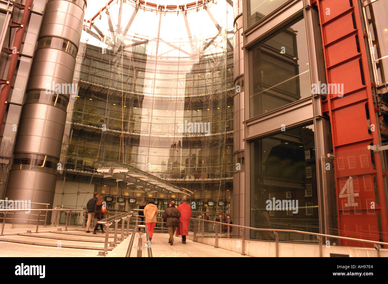 Channel 4 Television Headquarters London 2004 Stock Photo - Alamy