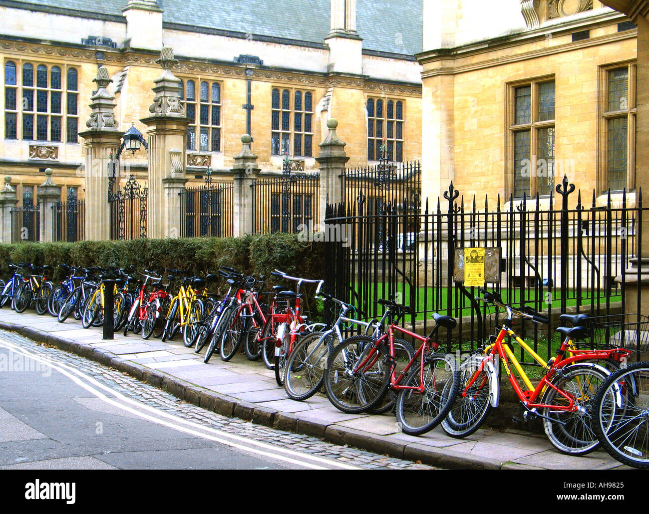 Oxford Cycles 1 Stock Photo - Alamy