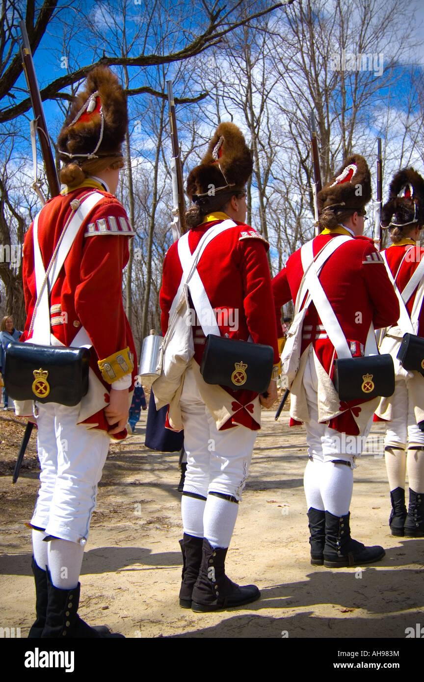 American revolutionary soldier marching hi-res stock photography and ...