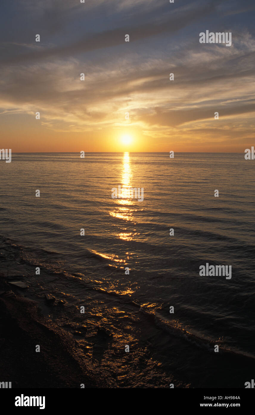 Lake Erie sunset Stock Photo - Alamy