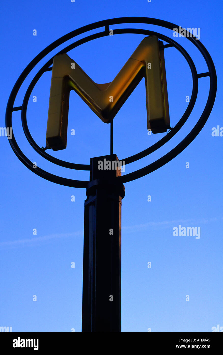 Paris Metro sign Stock Photo - Alamy
