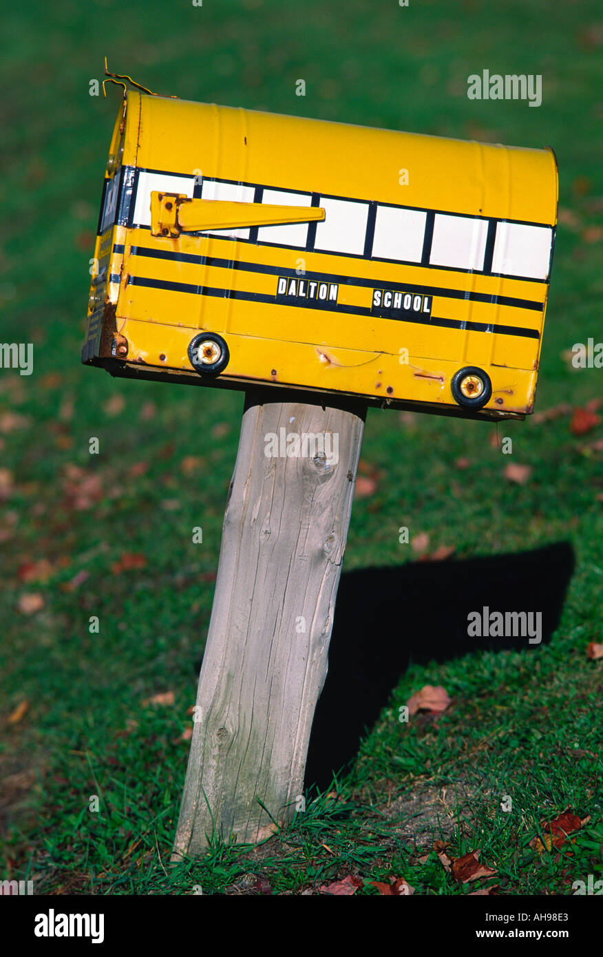 School bus mailbox New Hampshire Stock Photo - Alamy
