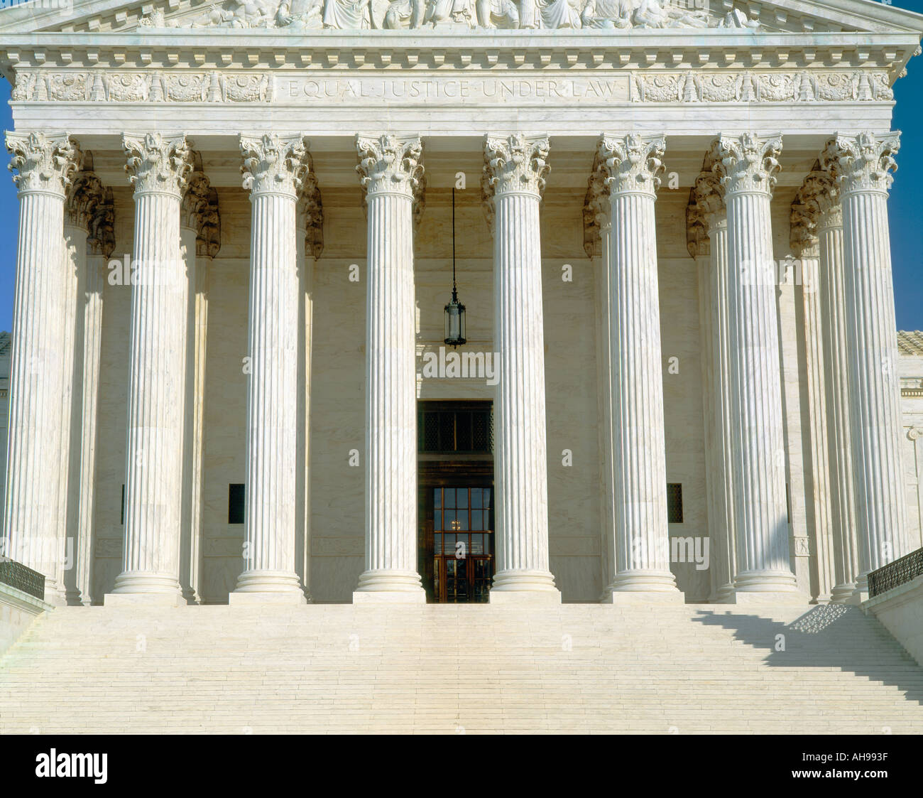 Front of US Supreme Court Stock Photo - Alamy