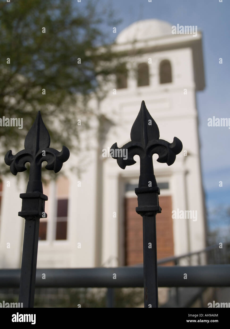 Exterior views of a historic Jewish Synagogue Stock Photo - Alamy