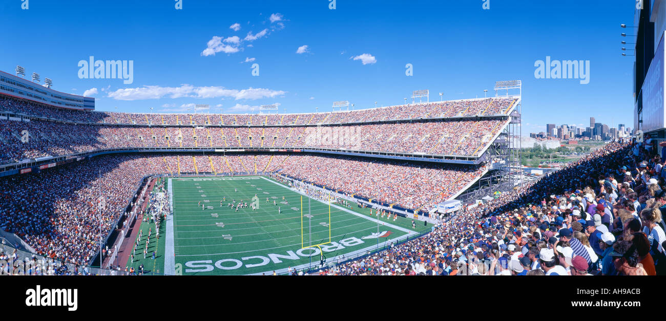 Mile high stadium hi-res stock photography and images - Alamy