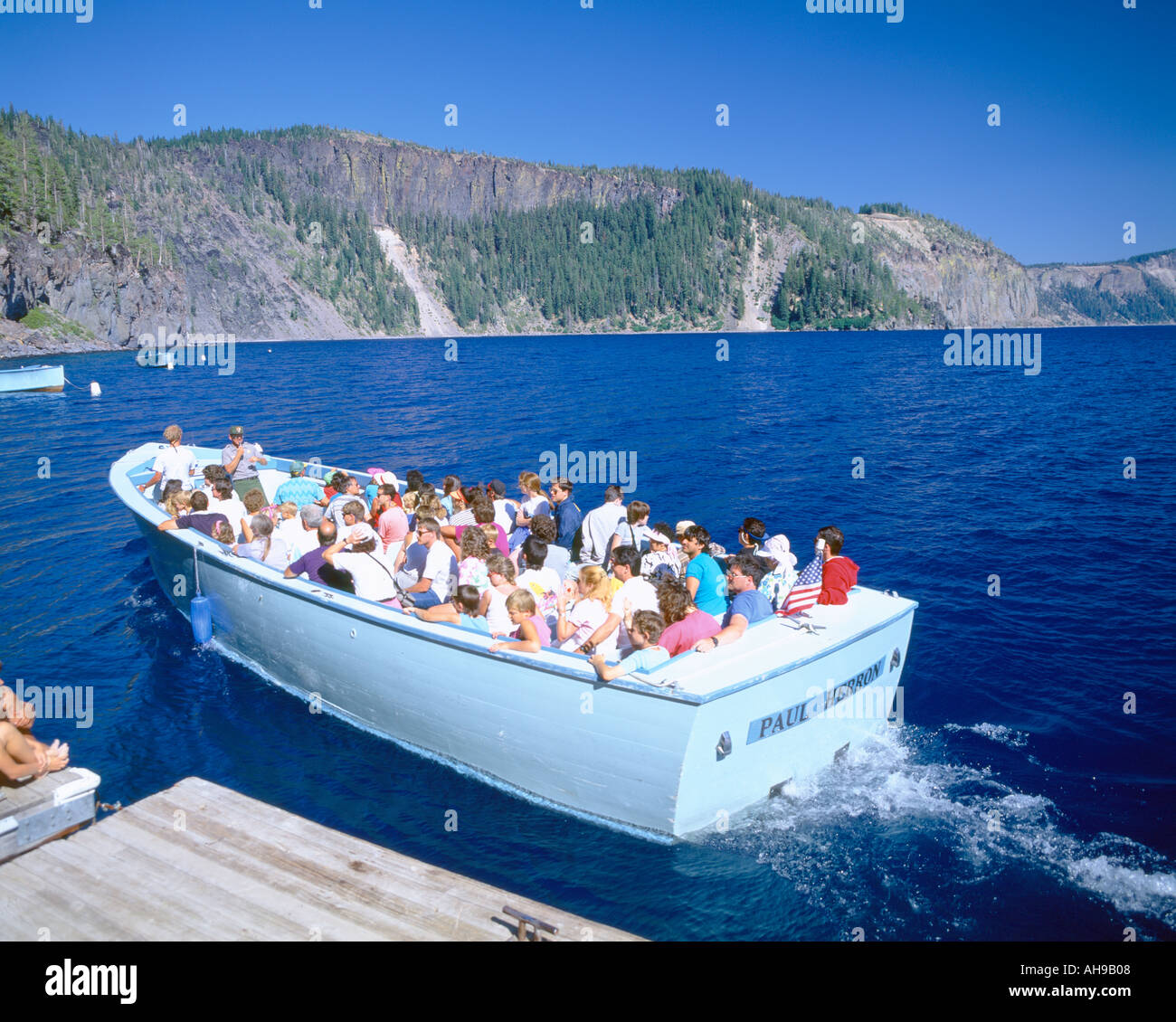 Crater lake boat tour hi-res stock photography and images - Alamy